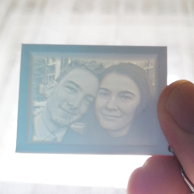Lithophane Keychain, rectangular - Custom 3D Printed Photo | Manubim
